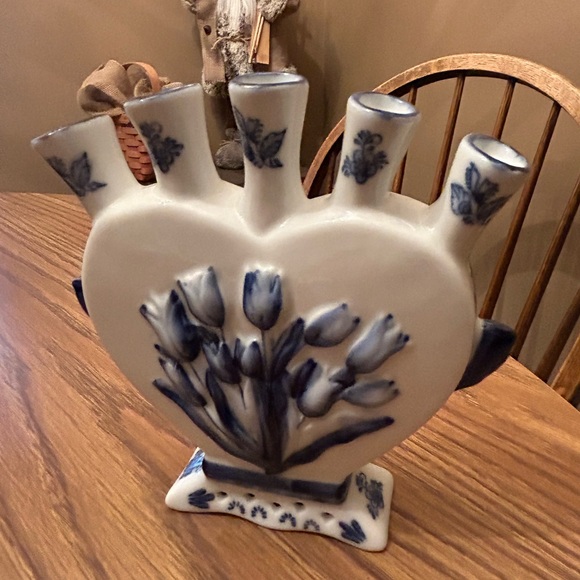Accents | Delft Finger Vase Blue White Measurements In Photos | Poshmark